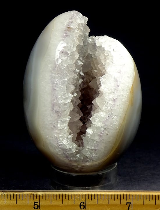 EGG206 Agate - The Rock Shed