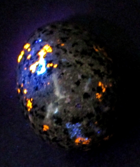 EGG602 Yooperlite - The Rock Shed