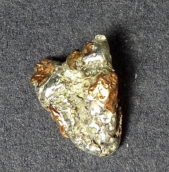 G411 Silver Copper Nugget - The Rock Shed