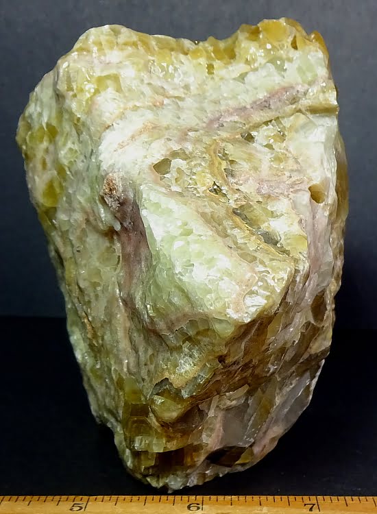 PR613 Green Calcite - The Rock Shed