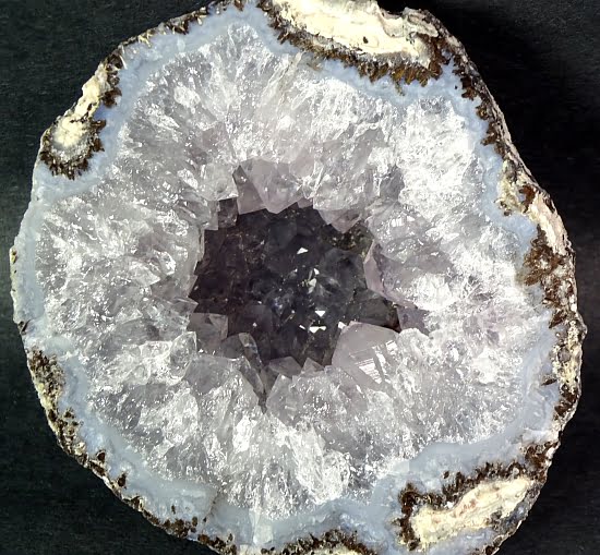 PR707 Coconut Geode - The Rock Shed