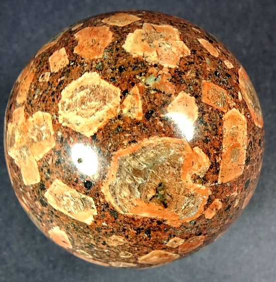 SP803 Large Grain Granite - The Rock Shed