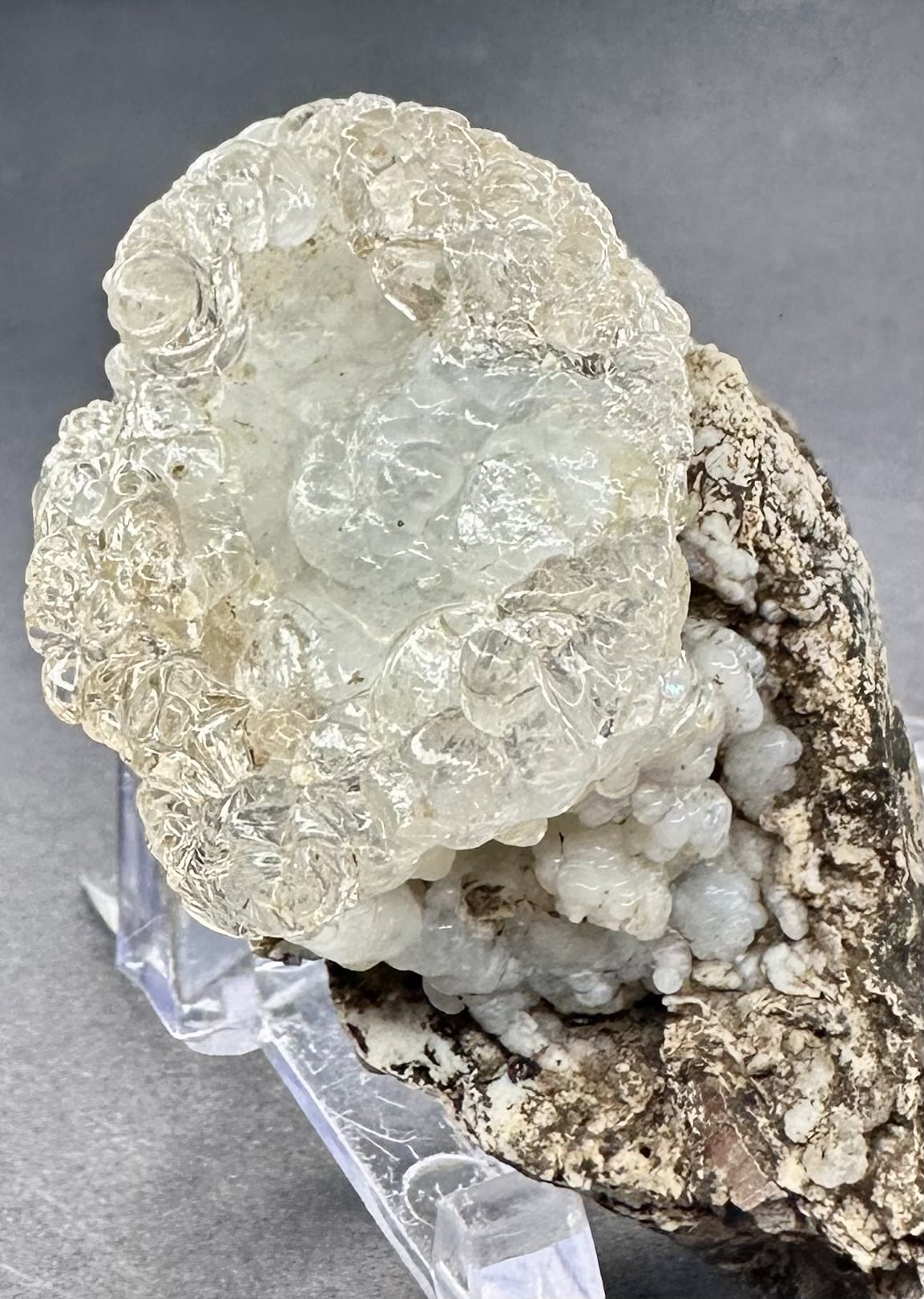 M812 Hyalite Opal - The Rock Shed