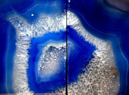 BK803 Blue Brazilian Agate - The Rock Shed