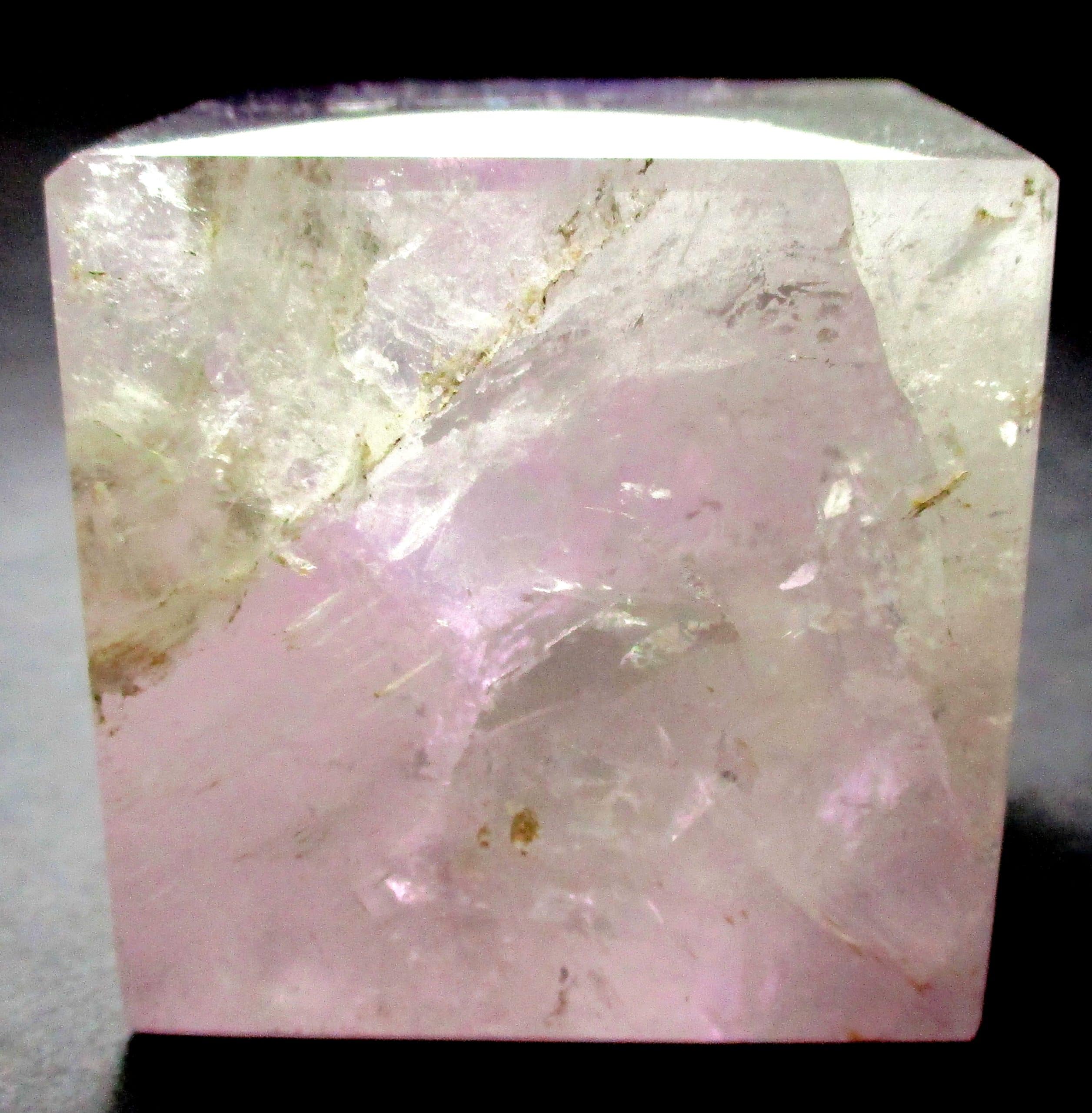 CV320 Amethyst Cube - The Rock Shed