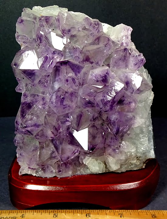 LT110 Amethyst Light - The Rock Shed