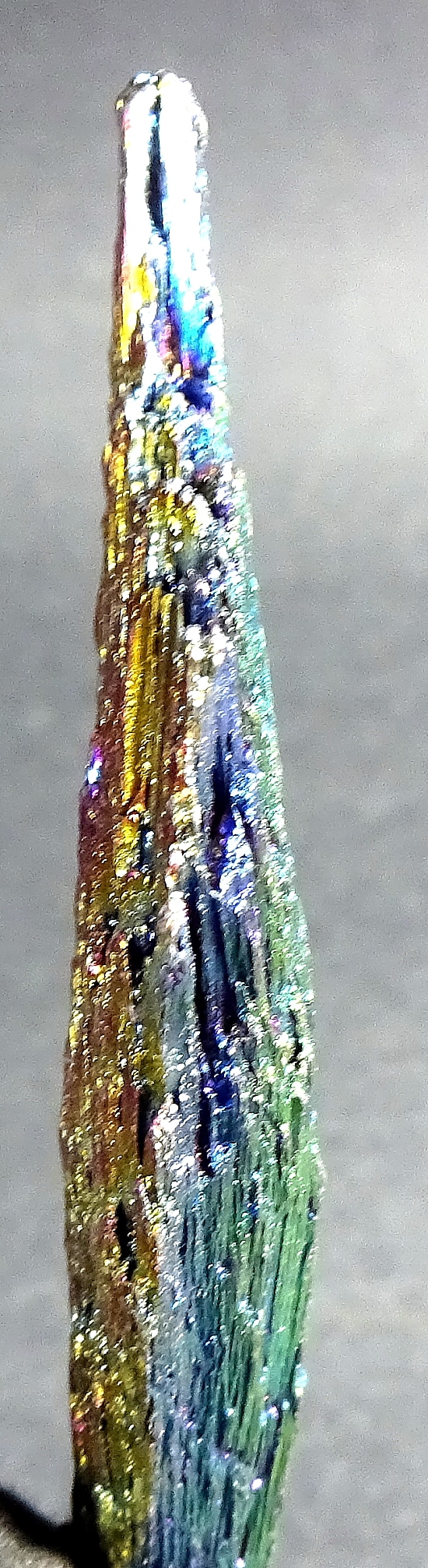 M710 Titanium Coated Kyanite - The Rock Shed