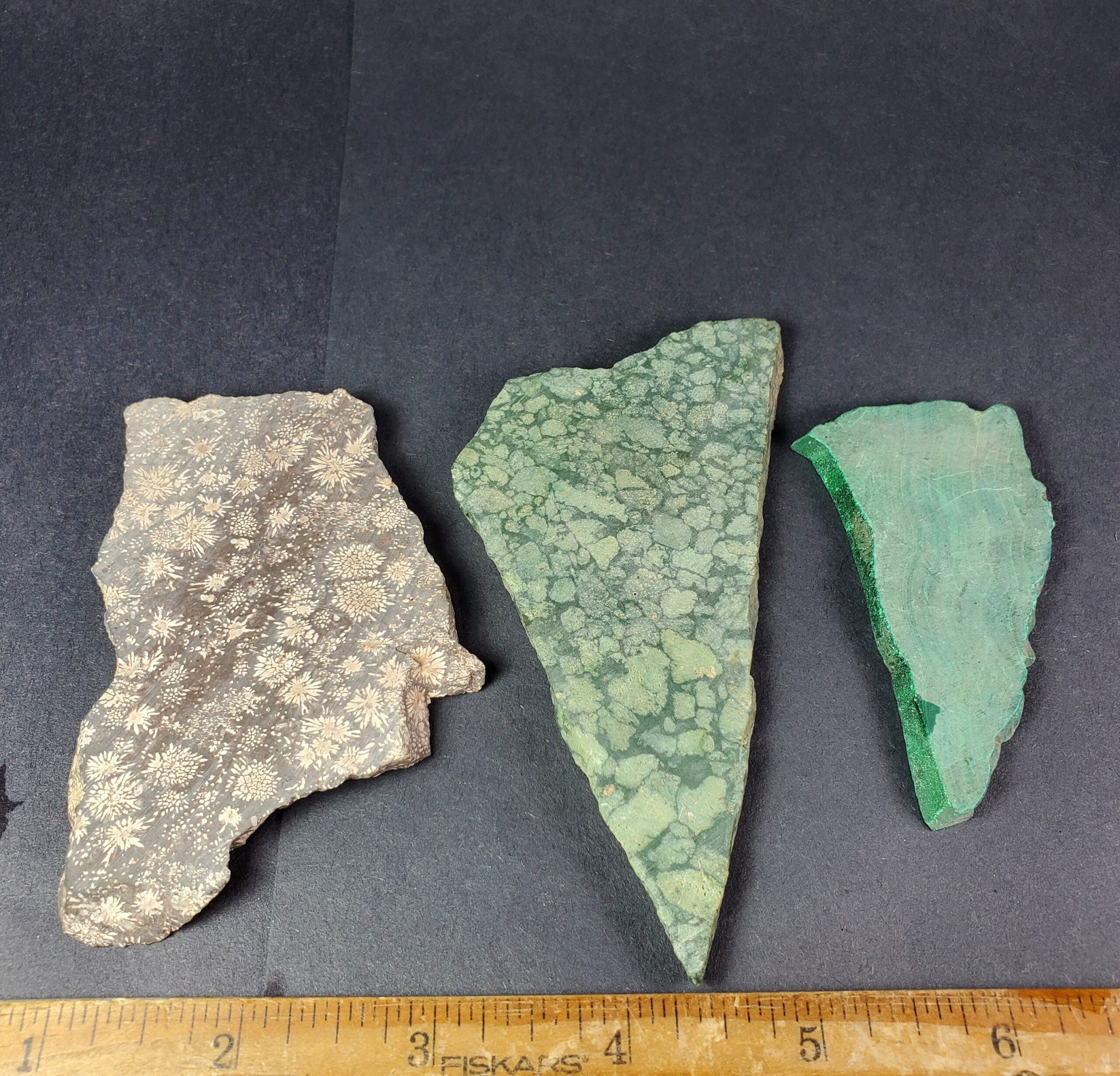 SL205 Flower Stone, Dallasite and Malachite - The Rock Shed