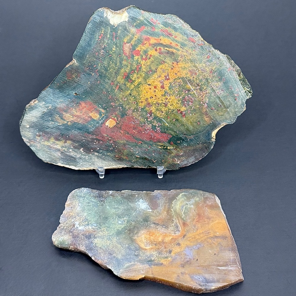 SL203 India Moss Agate Bloodstone Set of 2 - The Rock Shed