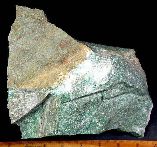 BCR406 Fuchsite - The Rock Shed