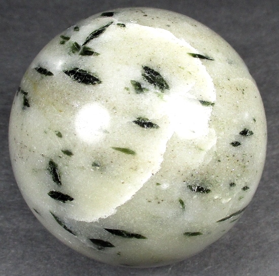 SP401 Green Tourmaline - The Rock Shed