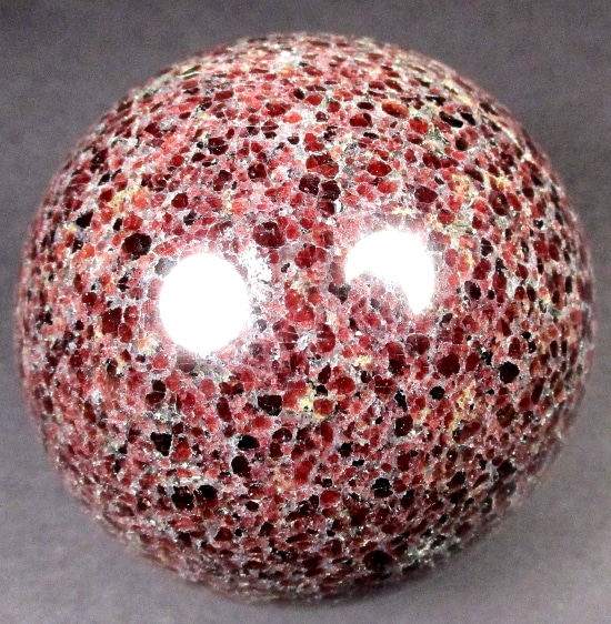 SP306 Garnet - The Rock Shed