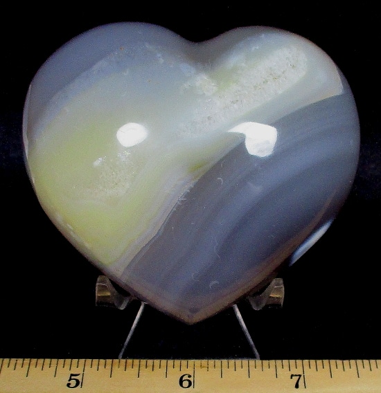 H221 Madagascar Agate Heart - The Rock Shed