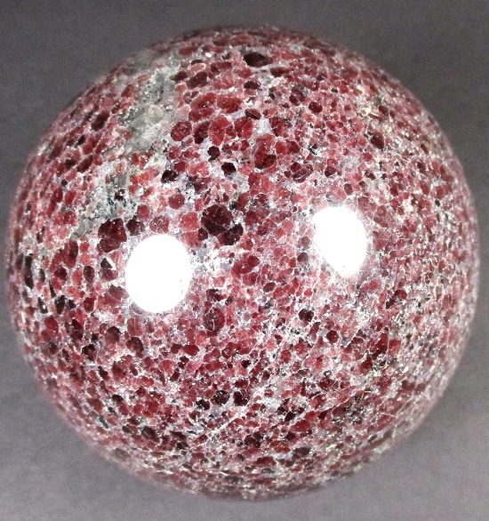 SP306 Garnet - The Rock Shed