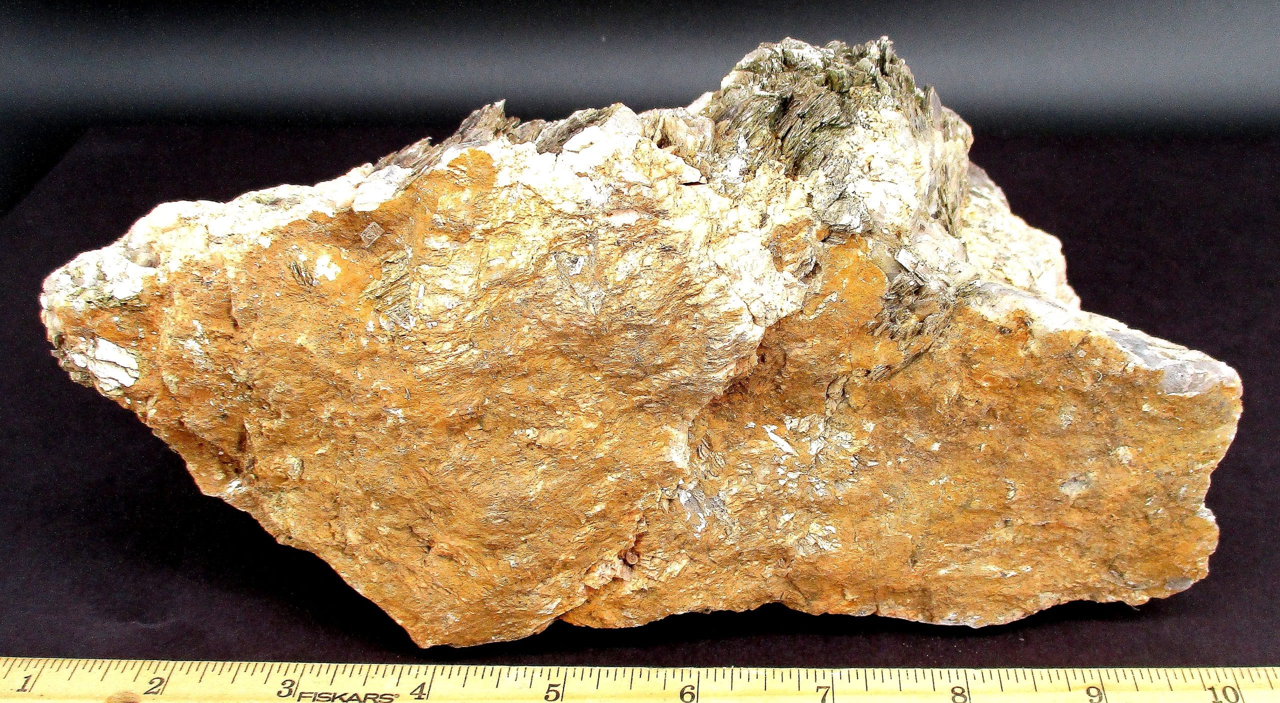 GR105 Black Hills Mica Rock - The Rock Shed