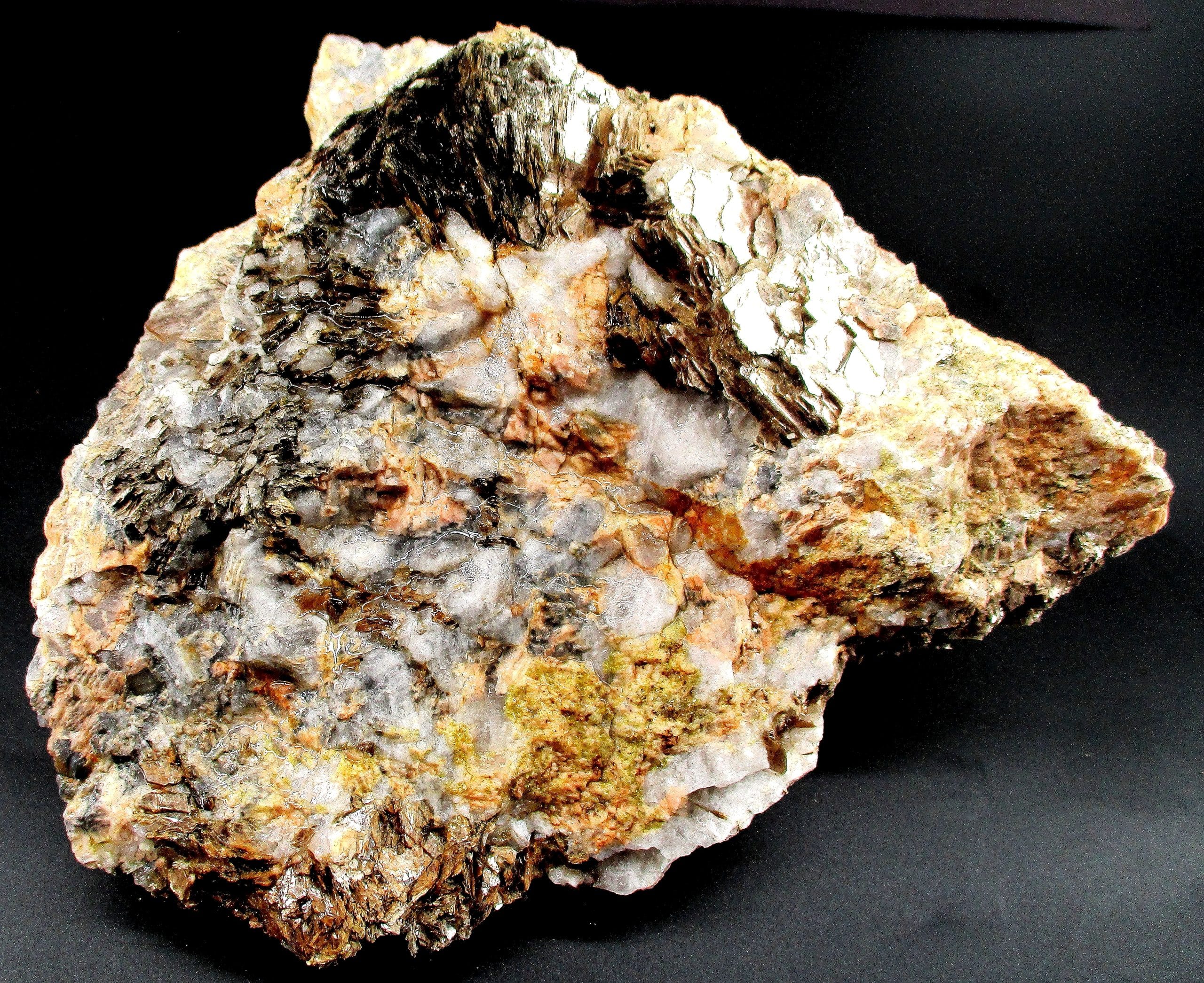 GR105 Black Hills Mica Rock - The Rock Shed