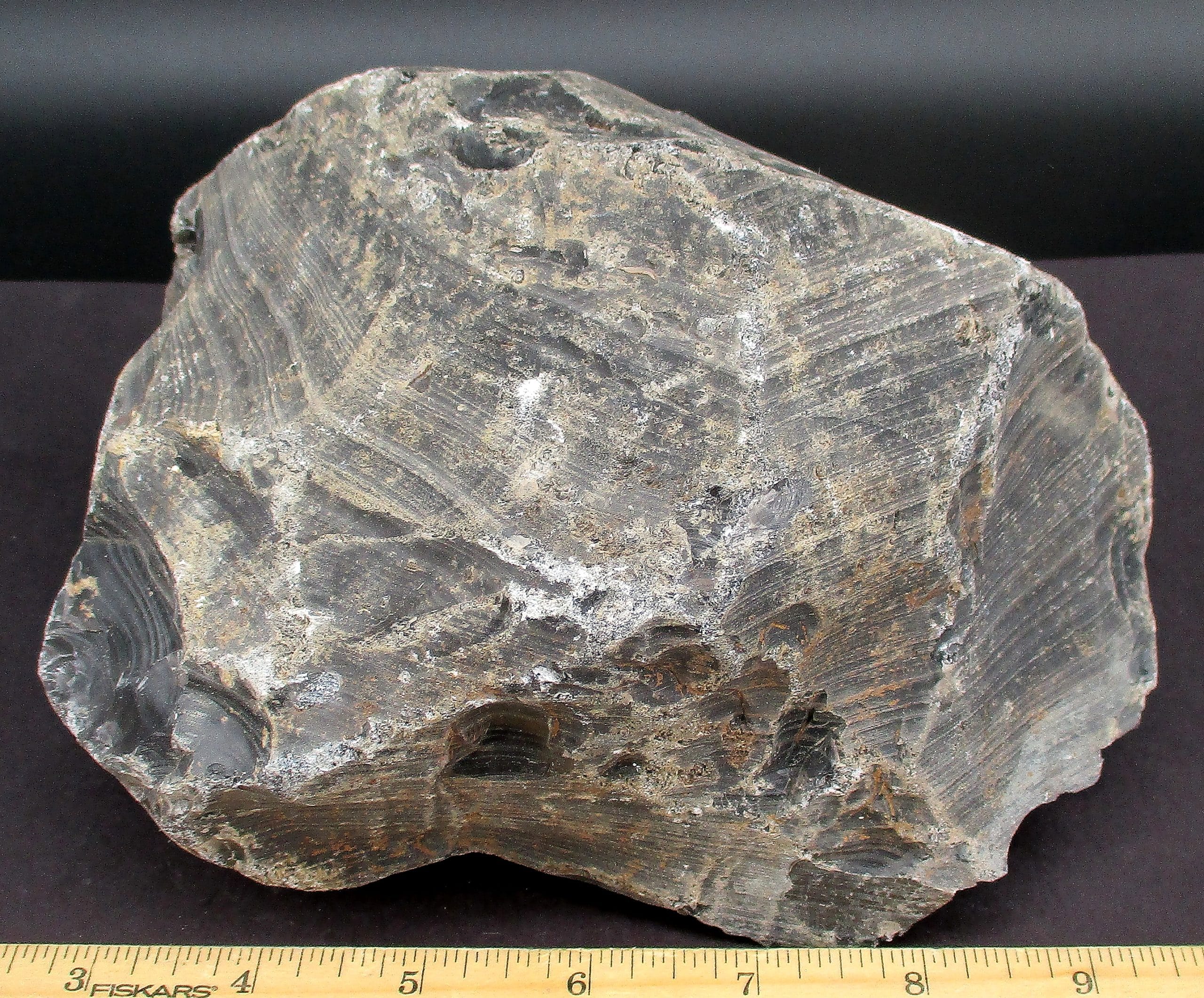 GR201 Obsidian - The Rock Shed
