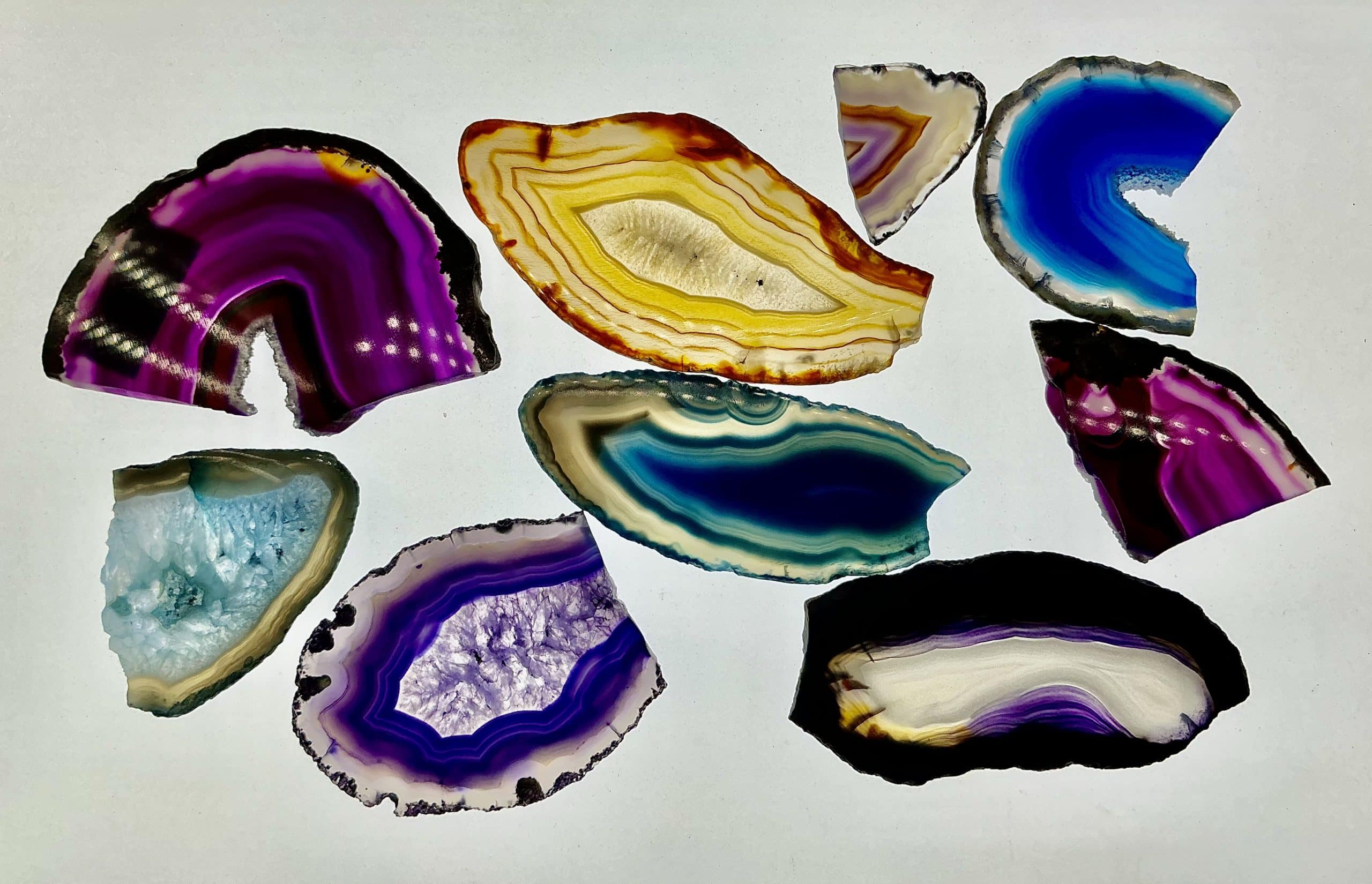 CL300 Small Assorted Broken, Brazilian Agate Slabs - The Rock Shed