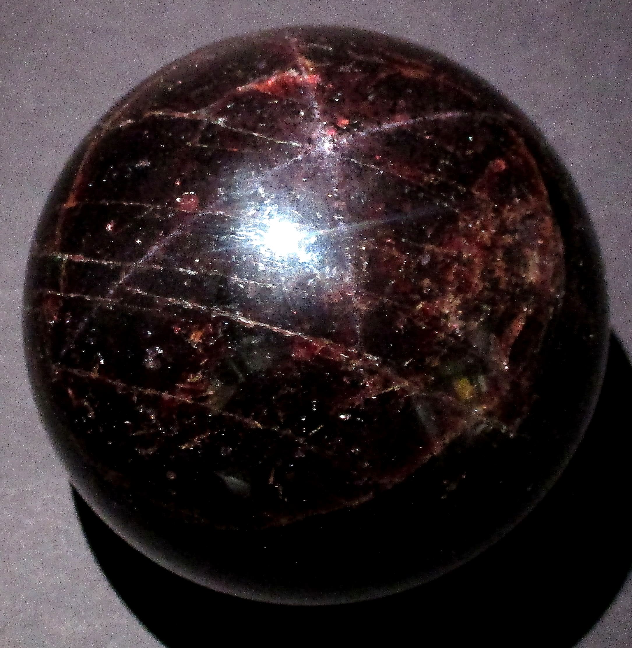 SP306 Garnet - The Rock Shed